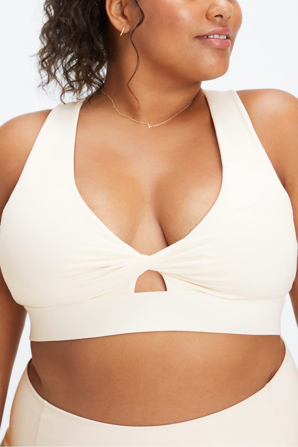 Fabletics Women's Oasis Twist Sports Bra, Workout, Yoga, Athletic, Fitness, Knit, 4X, Egret