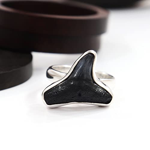 Fossilized Shark Tooth Ring Handmade 925 Sterling Silver Dainty Shark Tooth Ring Jewelry Best Gift (Shark Tooth, 7)