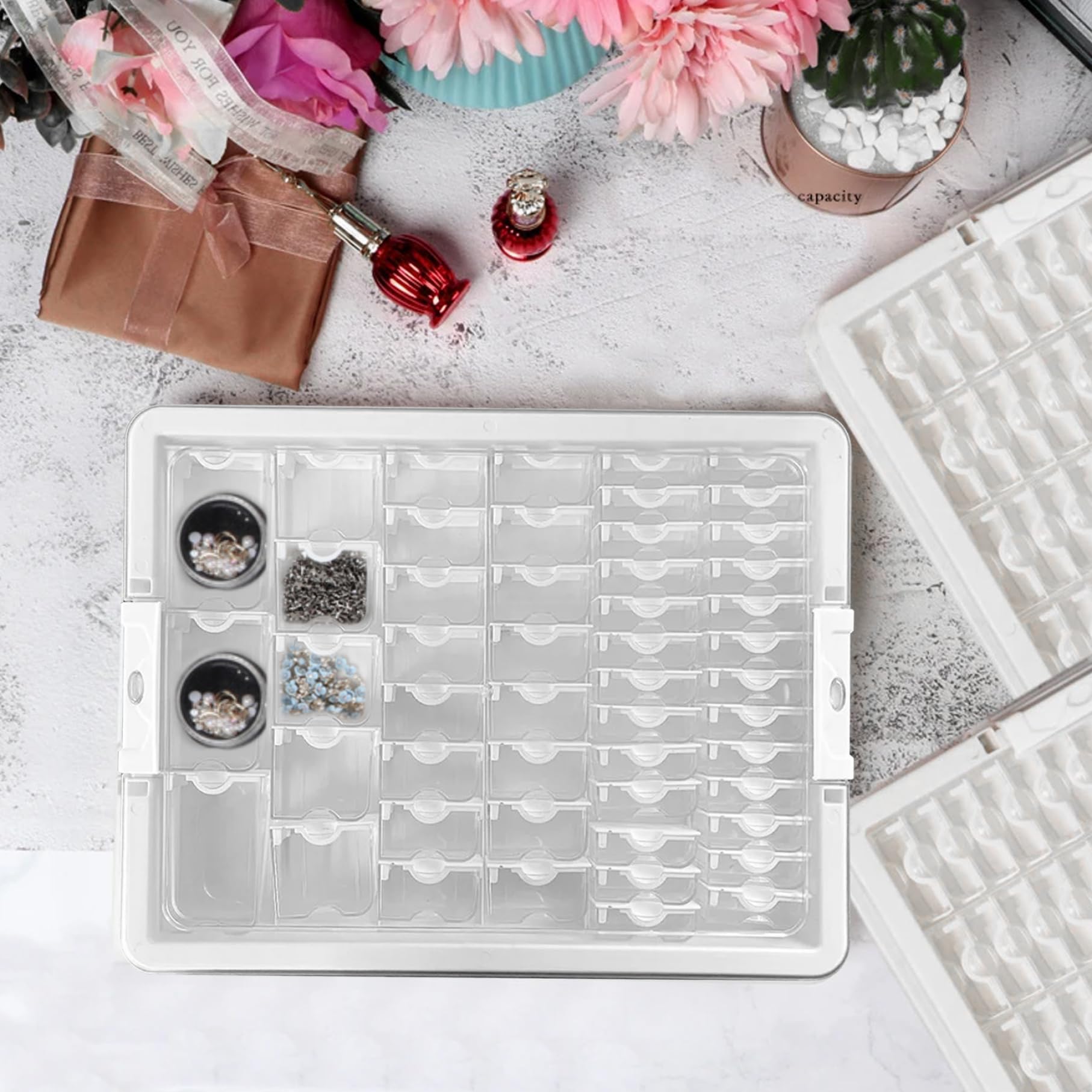 KDAMGOQE Bead Storage Containers 1 Set Bead Storage Solutions Includes 50 Clear Removable Bead Storage Containers with Snap Shut Lid, Plastic Bead Organizer Box for Nail Art Rhinestone Jewelry