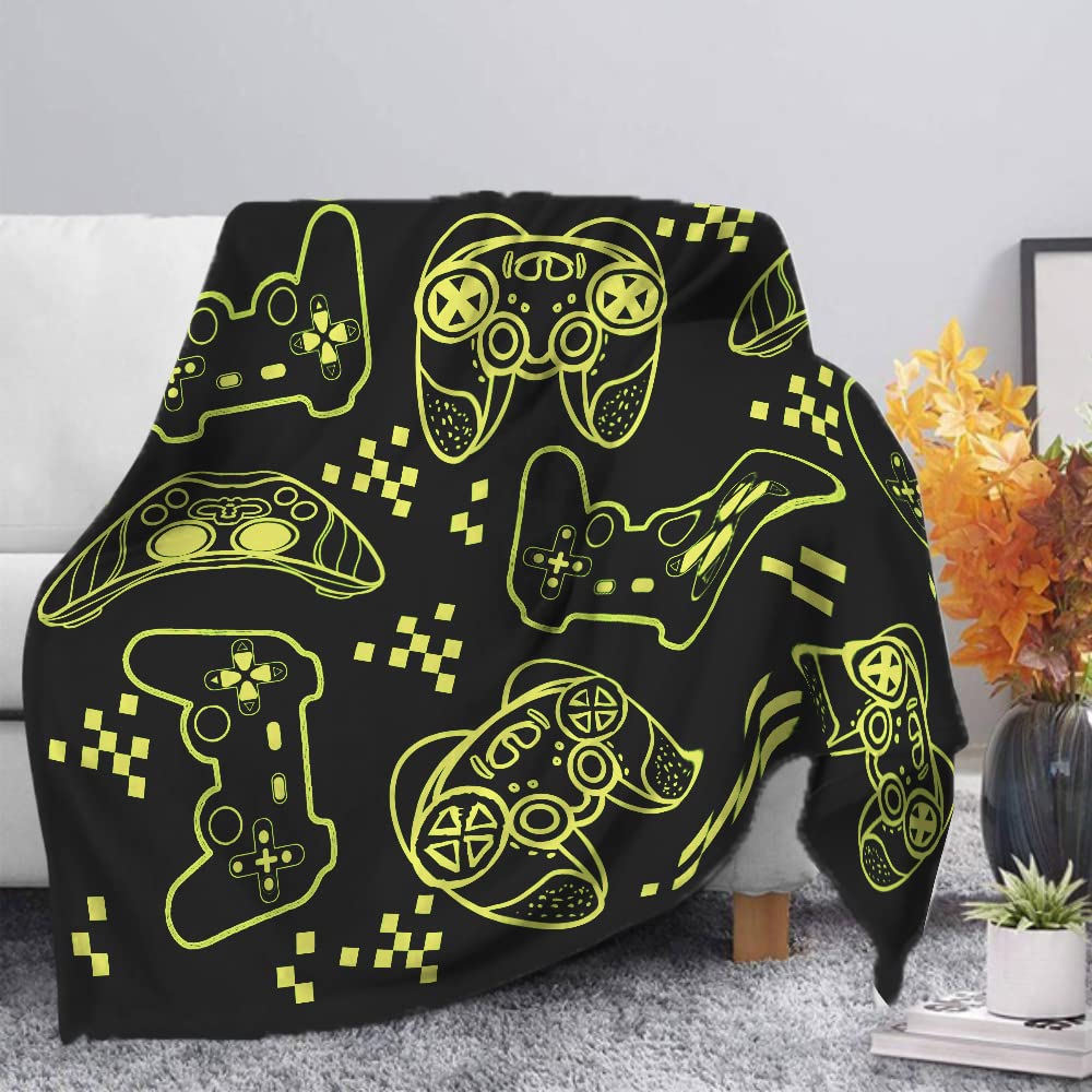 Tveinard Gaming Bedding Blanket Black Green Game Blanket Soft Fleece Gamer Throw Controller Blanket for Gamer Boys Kids 60 x 80 Inch