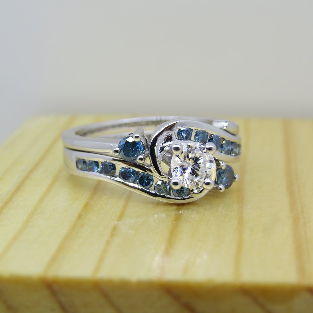 Dazzlingrock Collection 0.95 Carat (ctw) 14K Round Blue And White Diamond Engagement Ring Set 1 CT, White Gold, Size 7.5