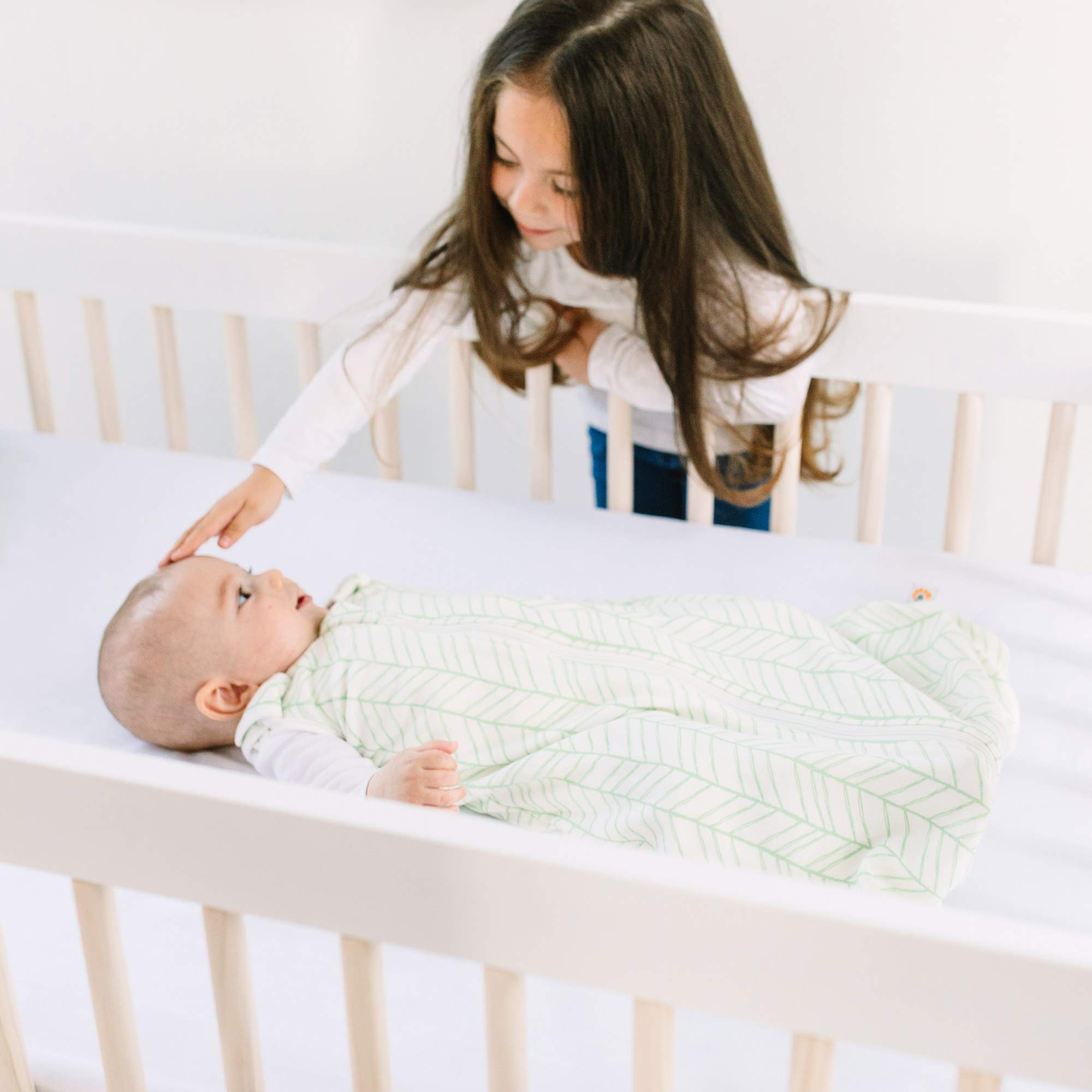Ergobaby Sleeping Bag On the Move,Medium, 6-18 Months, Moon Phase,1.0 TOG