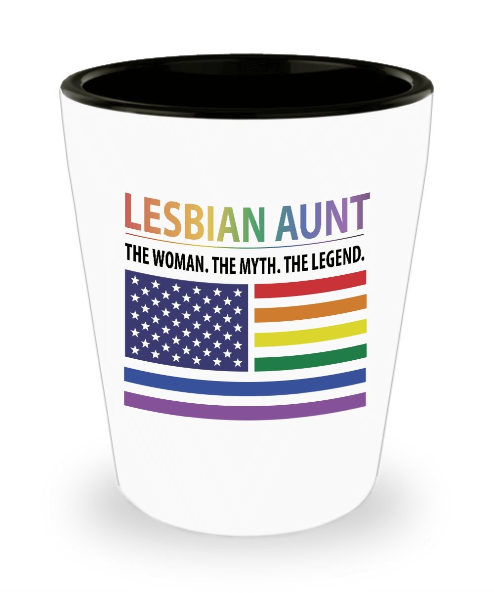 freedomlook Best Lesbian Aunt Shot Glass - Shot Glasses For Aunts - Rainbow Lesbian Pride - Lesbian Aunt Gifts - Lesbian Gf Gifts (1.5 oz)