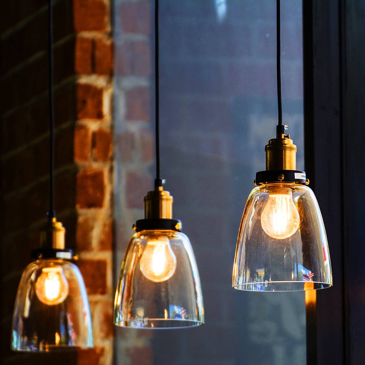 E26 Dimmable Vintage LED Edison Bulbs, A60 Antique Vintage Style Light, 2700K Warm Light, 22,000 Hours Lifespan, 110V-130V, 40 Watt Equivalent, Waterproof, Amber (4 Pack)