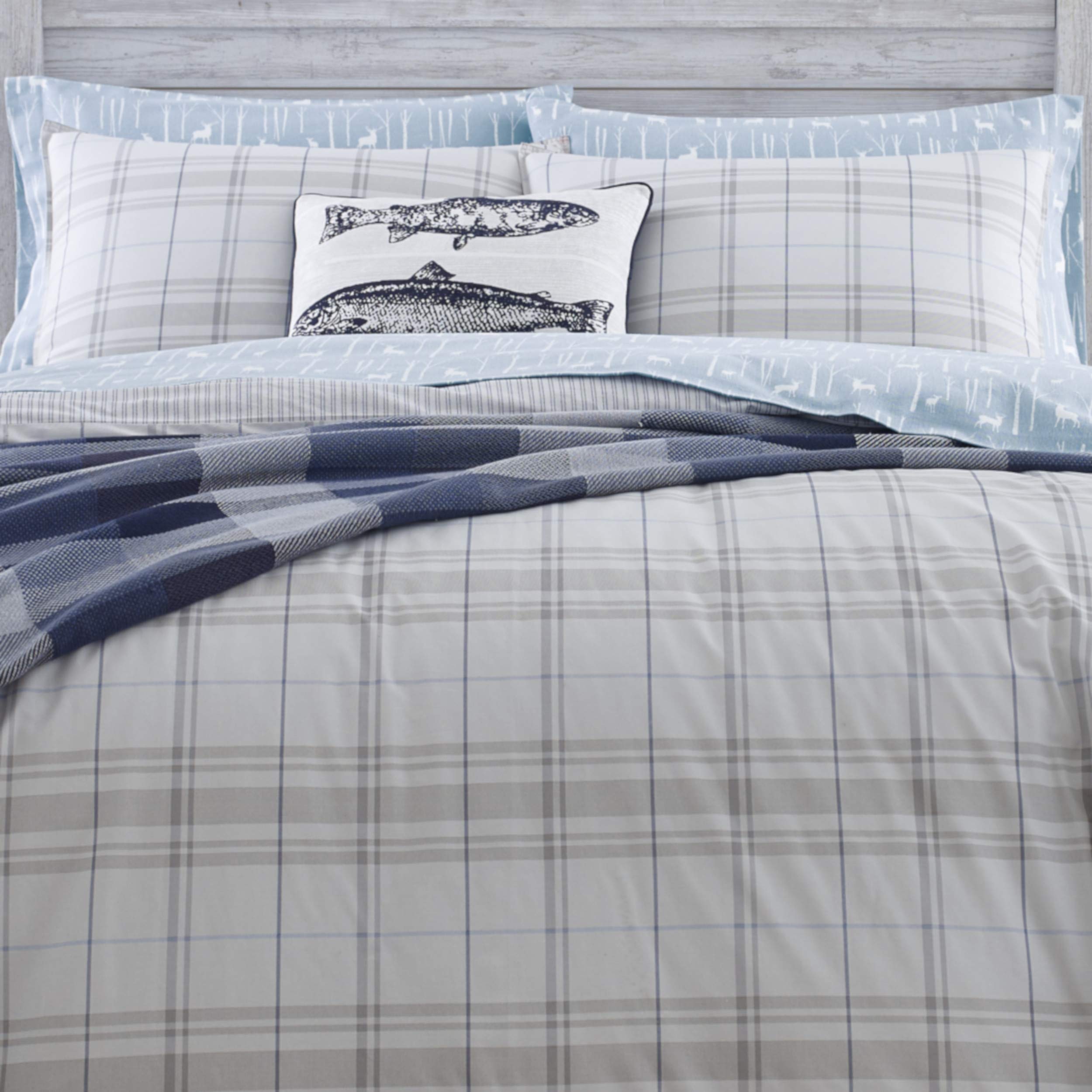 Eddie Bauer - USHSA51144442 | Grays Harbor Collection | 100% Cotton Soft & Cozy Premium Quality Plaid Comforter with Matching Shams, 3-Piece Bedding Set, Full/Queen, Grey