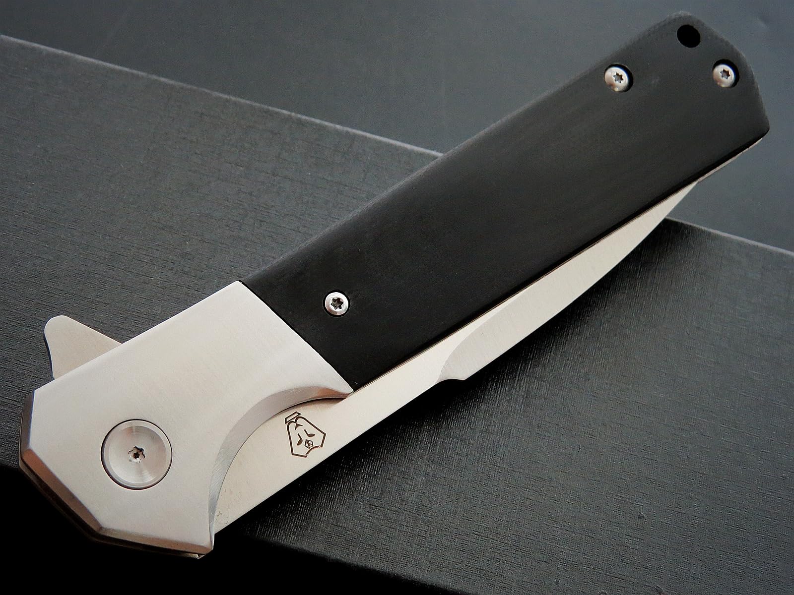 Eafengrow EF6 Folding Knives 5.2 inch Closed Knife 9Cr18Mov Blade Knife G10 Steel Handle Ball Bearing Outdoor Camping Knife