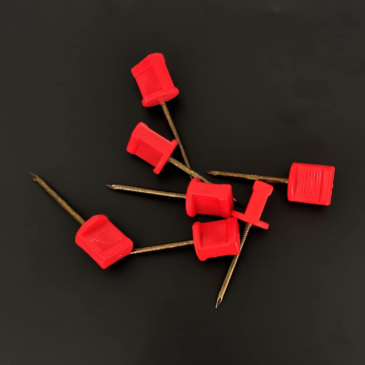Elkrich 20pcs Archery Target Face Pins Manganese Steel Target Pins Fix Paper Face Foam Straw Targets 2.5inch (Red)
