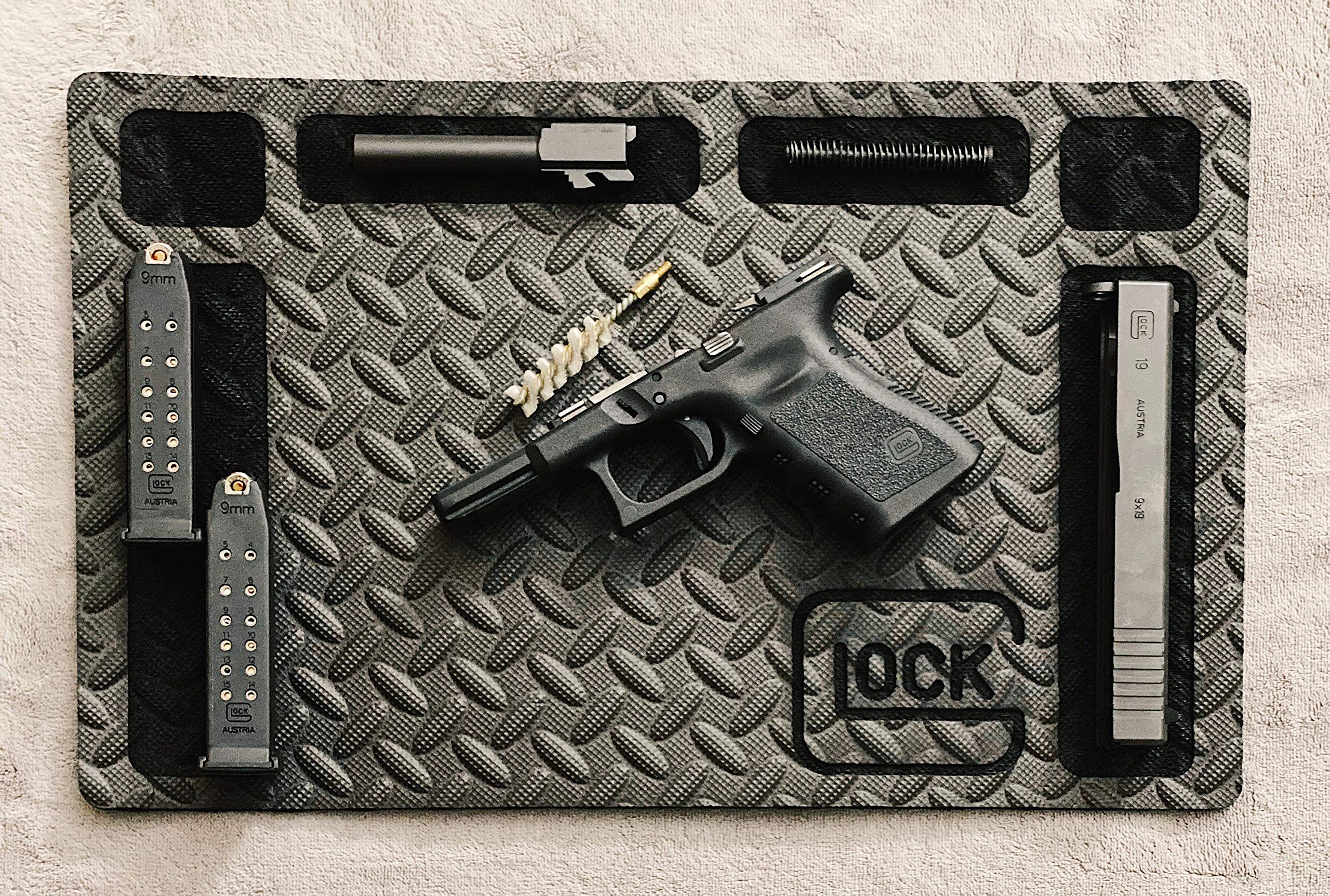 Customizable Gun Mat - Gun Cleaning Mat - EVA Foam 17 x 10.5'' - Tactical Take Down Mat