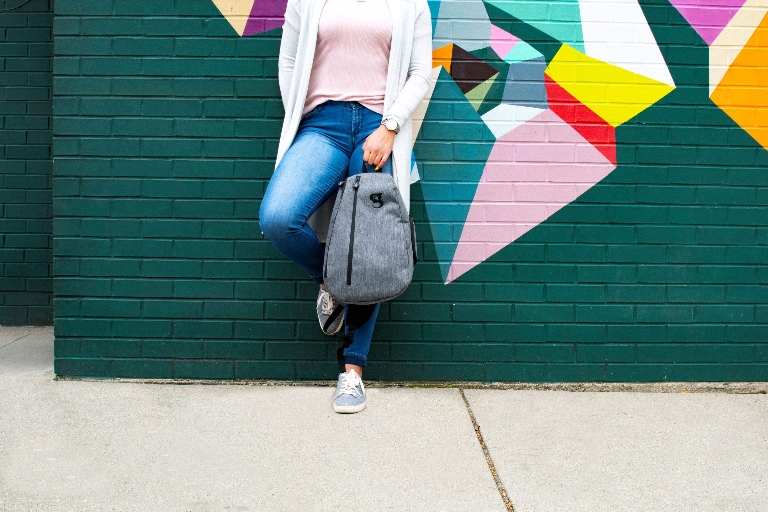 geckobrands Sling Bag | Versatile Unisex Crossbody Shoulder Bag | Stylish Companion for Adventures and Everyday (Every Day Gray 1)