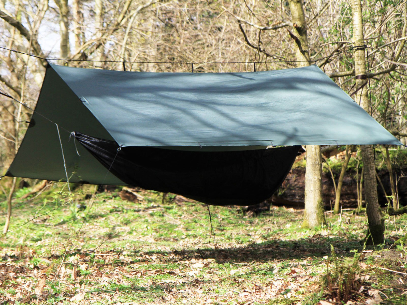 DD Hammocks Superlight Tarp (Olive Green) - 100% Waterproof - Ripstop Nylon Compact Ultralight & Multifunctional Rainfly Tarp Tent Shelter for Camping Backpacking & Hiking Adventure
