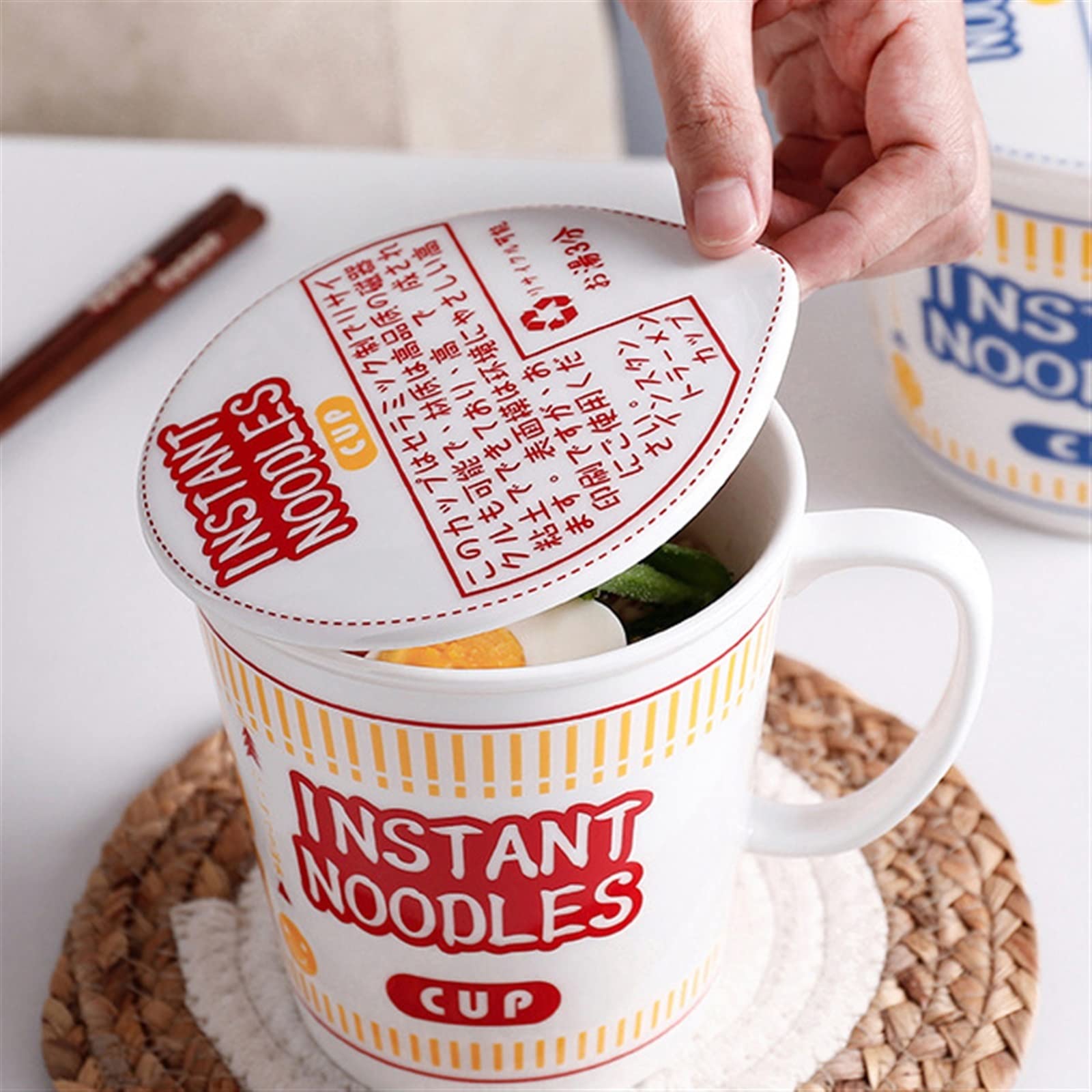 Hanghaijia Instant Noodle Bowl Ceramic with Cover, Creative Ramen Soup Bowl Mug Cover Student Lunch Box Bowl (Color : Red, Size : S)