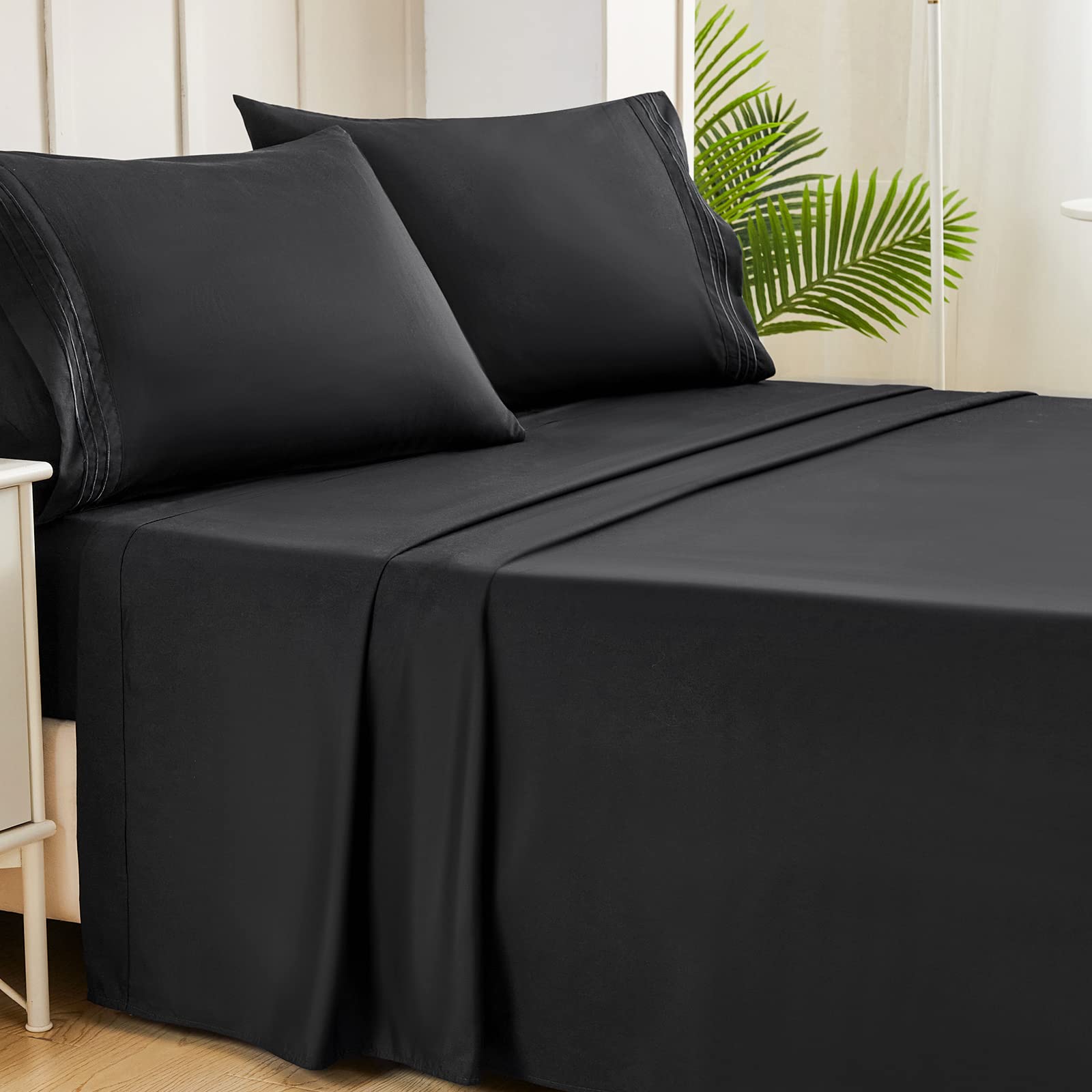 Dekoresyon Queen Size Sheet Set, 4Pcs Extra Soft Breathable Cooling Bed Sheet Set with Deep Pockets & Wrinkle Free, Ultra Soft Hotel Luxury Bedding Sheets & Pillowcases(Queen,Black)
