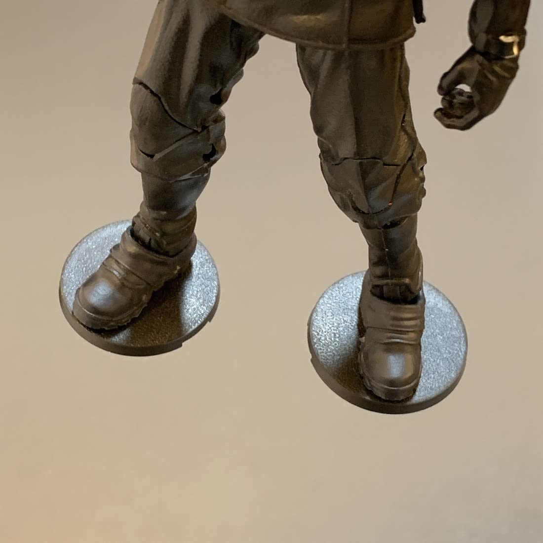 EBCO 50Pcs Round Plastic Model Bases 32mm for Most 6 inch Action Figure Such as Marvel Legends/DC/GI Joe/Motu Toy