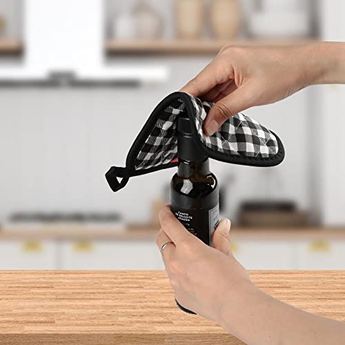 dsfen Heat Resistant Silicone Oven Gs Oven Mitts + 2 Cotton Pot Holders for Kitchen Cooking Baking Grilling Barbecue-Black Plaid