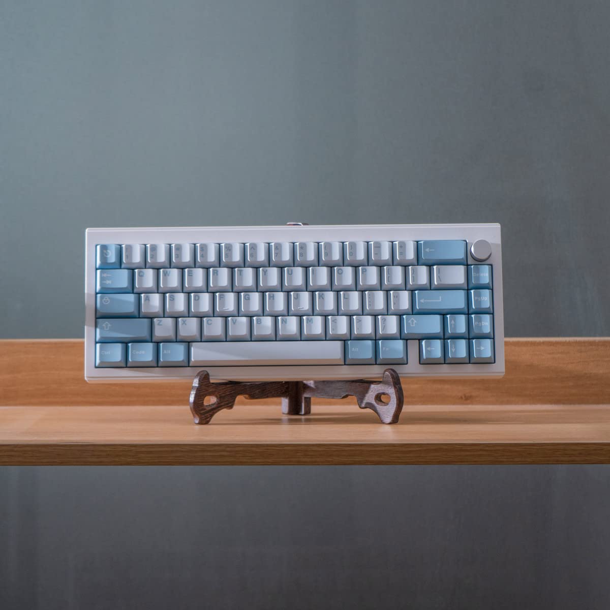 Hunfuthr Wooden Keyboard Stands Mechanical Gaming Display Holder Assembleable Portable Keyboard Storage Stand for Keyboards Tablet Textbooks(1pcs)