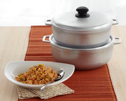 IMUSA USA Aluminum 2.0Qt Traditional Colombian Caldero for Cooking and Serving, Silver