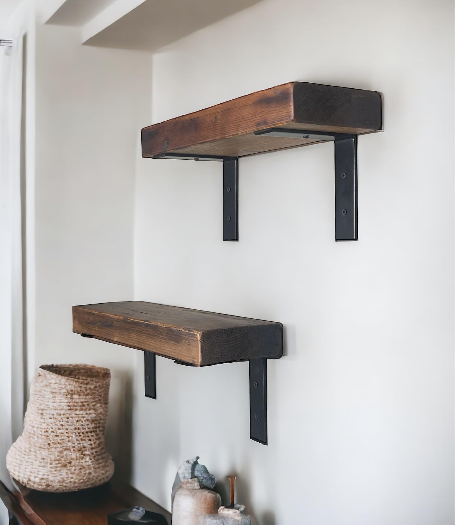 HEIRLOUM Urban Timber Rustic Reclaimed Wood Wall Mounted Shelf, Storage Ledges with Sturdy Metal Brackets for Home Bathroom, Bedroom, Office, Rustic Brown (24 Inch, 2, Pc Set)