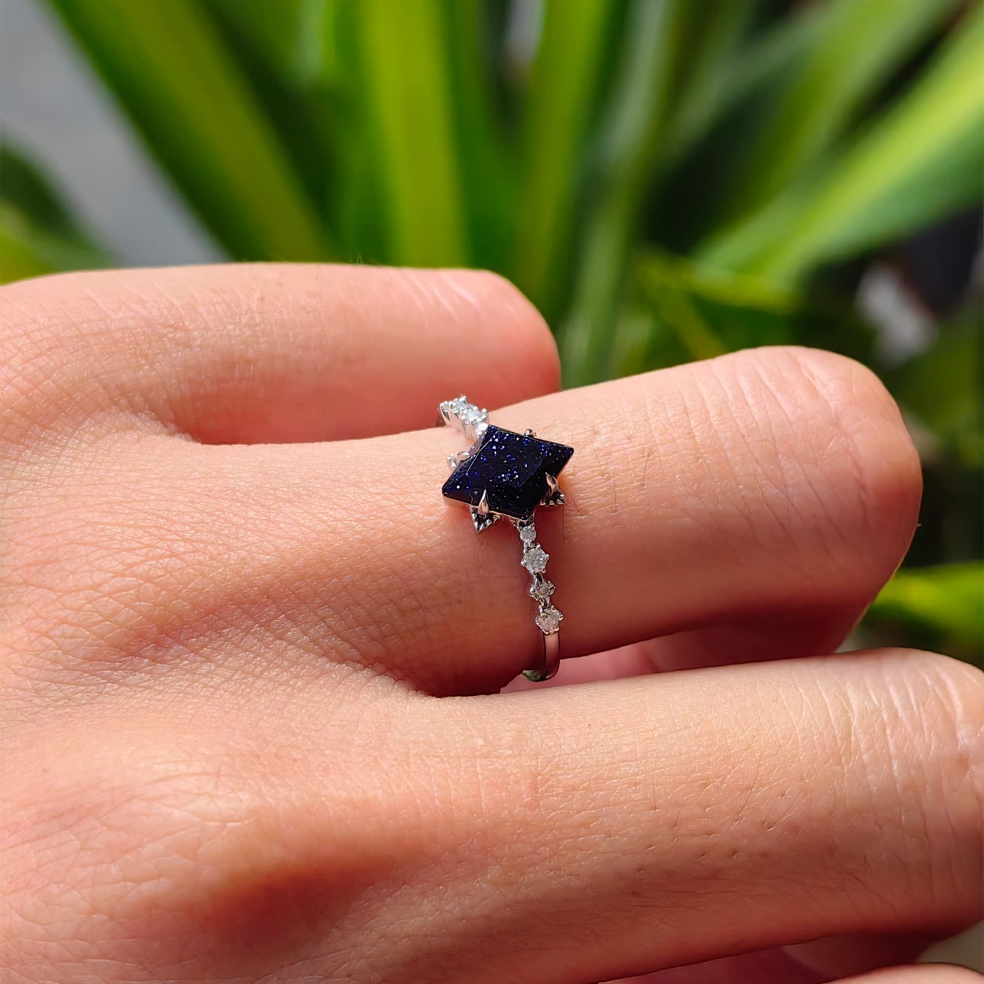 DovEggs Solid 14K White Gold Center 5x7mm Galaxy Blue Sandstone Kite Shape Gemstones Antique Floral Engagement Ring with Moissanite accents for Women Band Width 1.5mm(6.5)