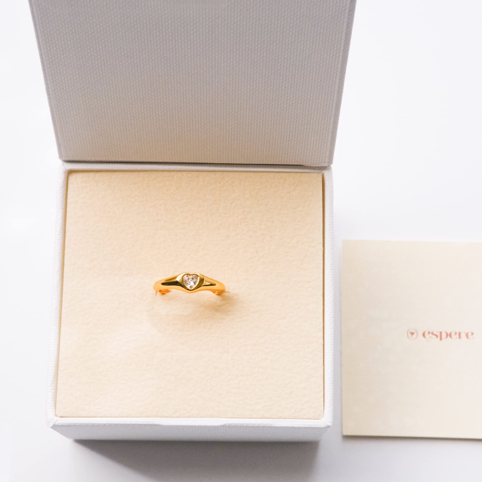 espere Cubic Zirconia Heart Inlay Signet Ring 18K Gold Plated | Minimal Dainty Pinky Ring | Simple Small Stackable Heart Ring Promise Ring Birthday Gift for Her [Size 3]