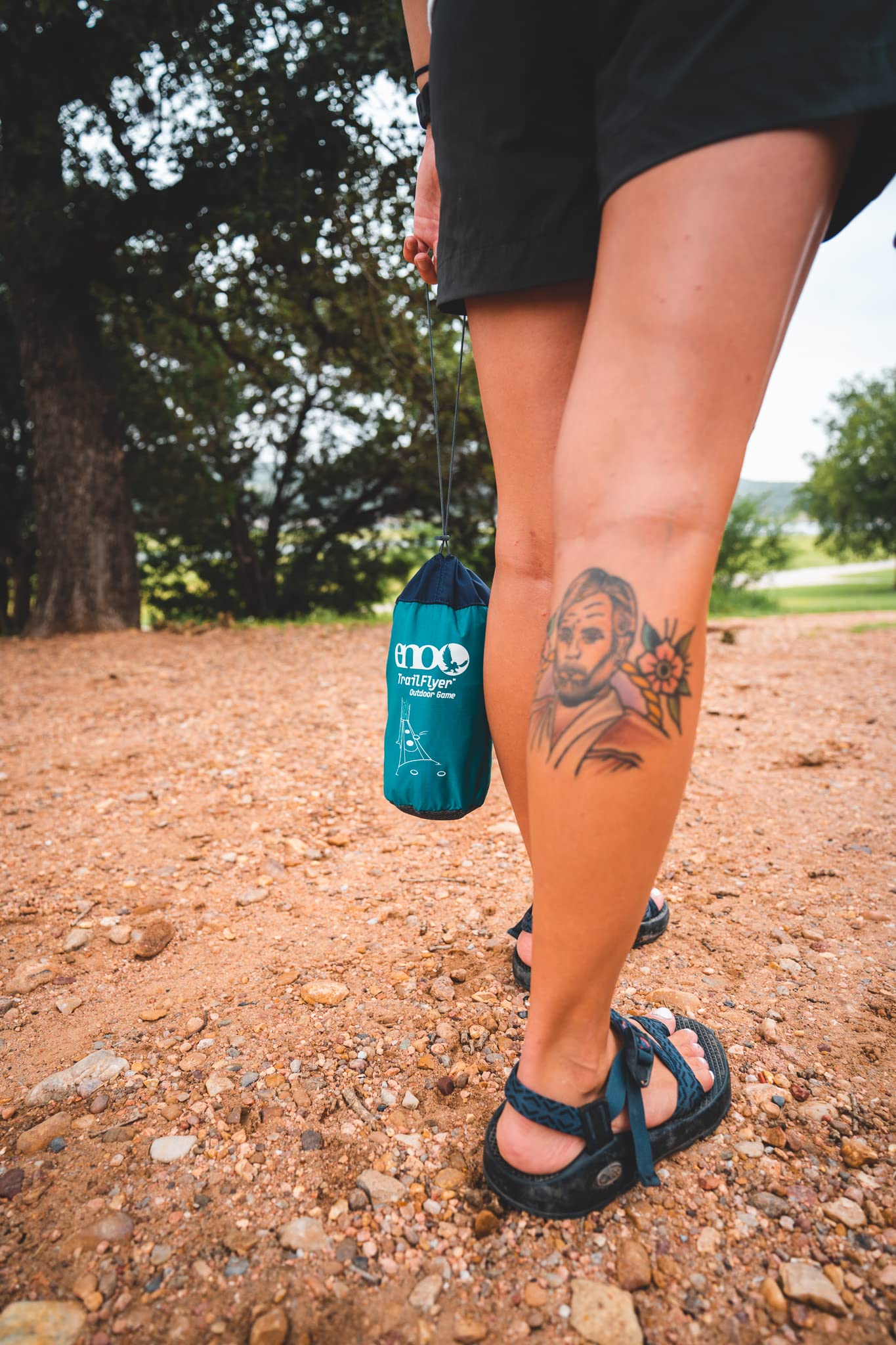 ENO - TrailFlyer Outdoor Game - Outdoor Accessories for Hiking, Camping, Beach, and Festivals - Navy/Seafoam