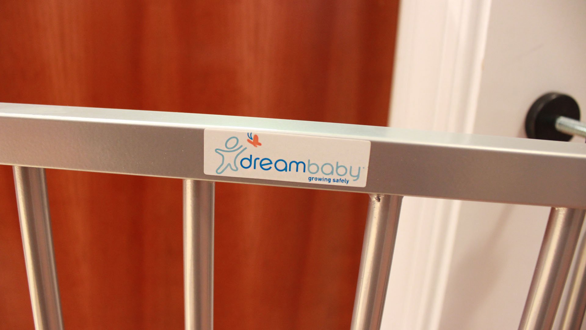 Dreambaby Dawson Auto-Close Security Gate w/Stay Open Feature, Silver (28-32in)