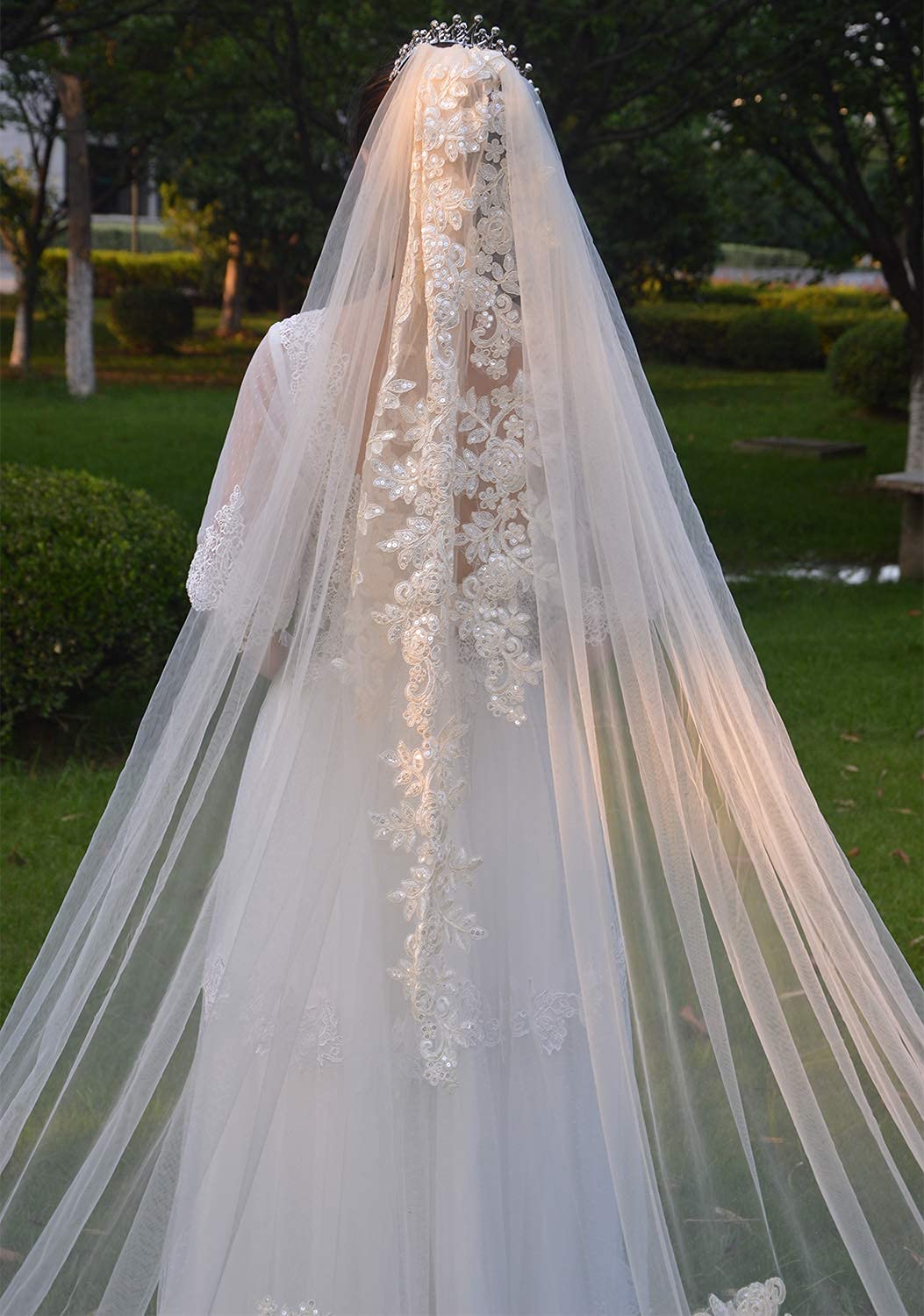 FAIOKAVER Wedding Veils Cathedral Long Floral Sequins Lace 5 Meters 1 Tier with Comb