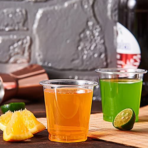 Lilymicky [900 Pack] 2 oz Plastic Shot Glasses, 2-ounce Clear Disposable Plastic Cups, Party Cups for Vodka, Whiskey, Tequila, and Jello Shots, Mini Plastic Containers for Sauce, and Sample Tasting