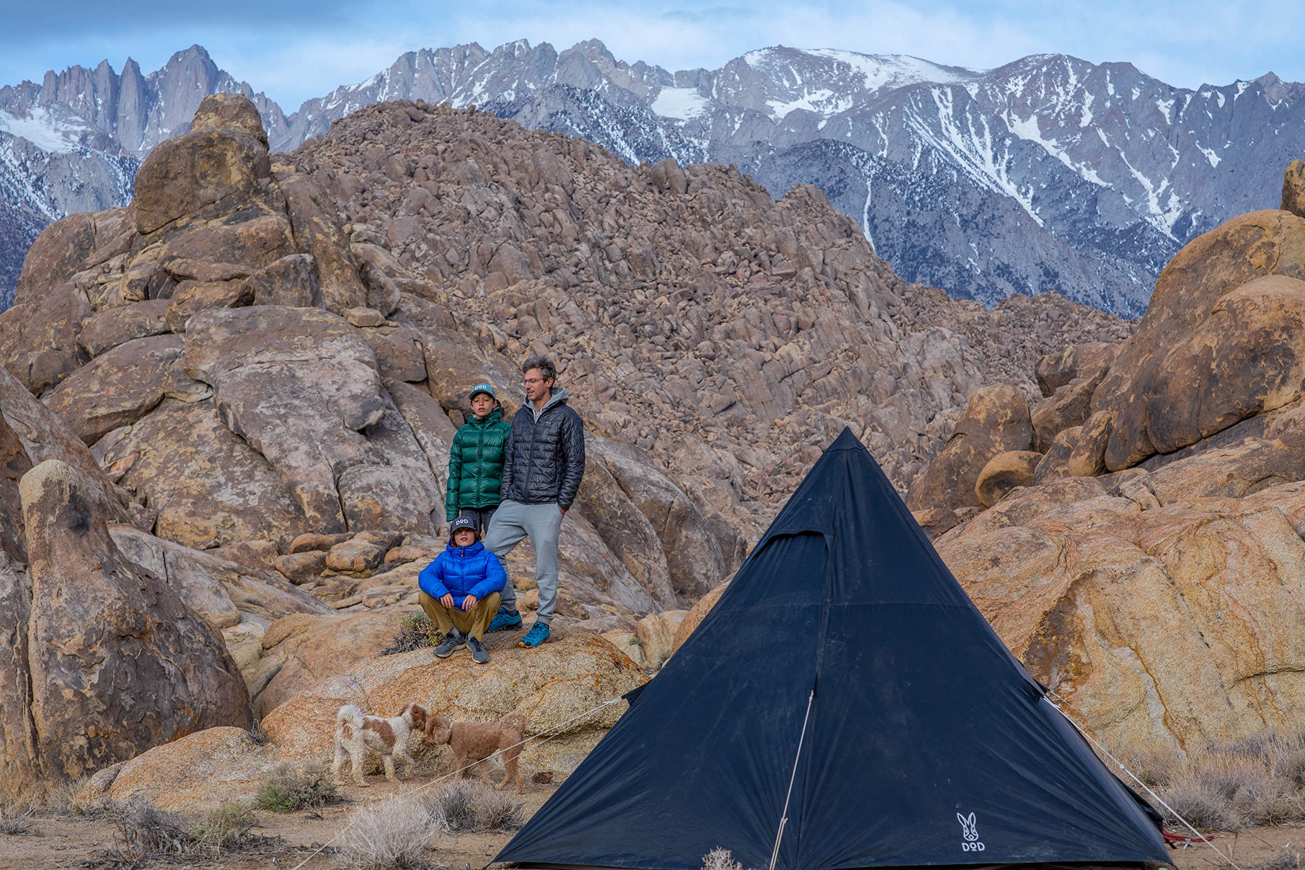 DOD Ichi One Pole Tent - A Roomy Teepee/Tipi Style Tent for Camping - Black - Medium