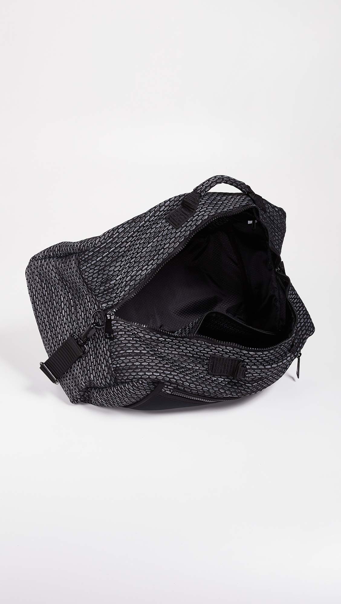 Eastpak Men's Stand Duffel, Dark Twine, Black, Grey, Print, One Size