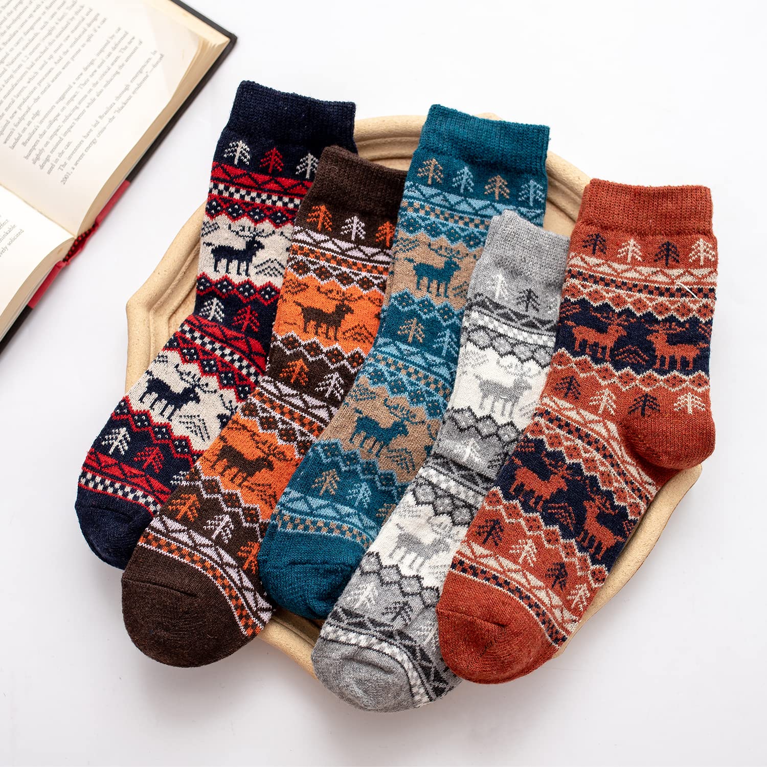 DOOVID Unisex Athletic Socks Women Men Knit Wool Socks Winter Socks Cotton Warm Socks Christmas Gift 5 Pairs Deer
