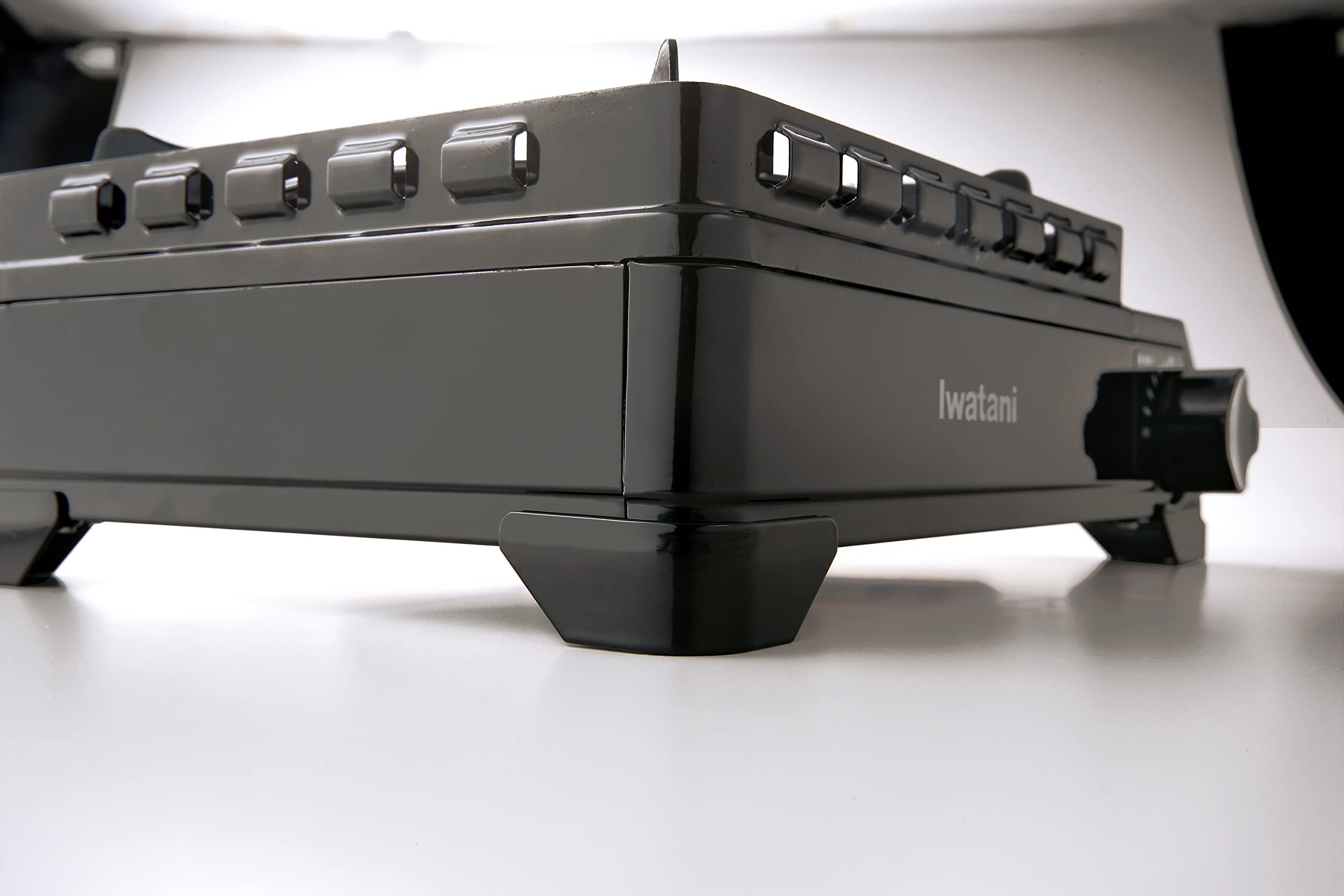 Iwatani CB-ODX-1-BK Cassette Fu Cassette Stove, Tough Maru, Black