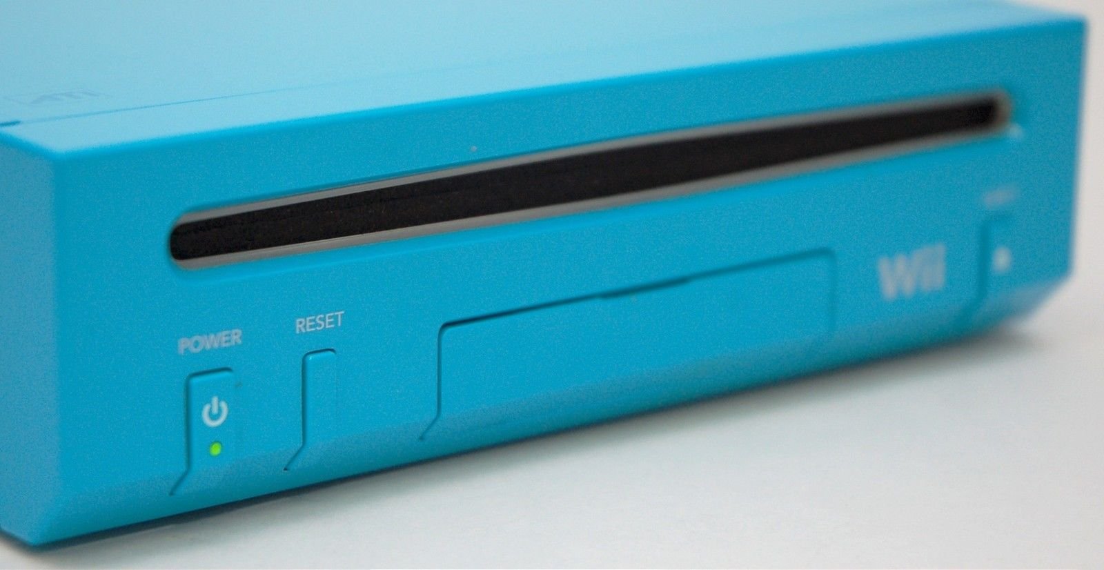 Nintendo Wii Limited Edition Blue Video Game Console Home System RVL-101