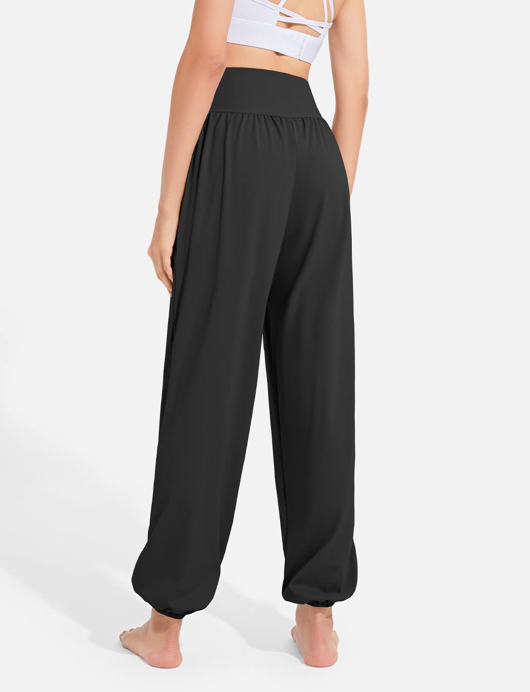 Haellun Women's Drawstring Yoga Joggers Harem Pants Loose Workout Sweatpants Lounge Pants with Pockets(Black,M)