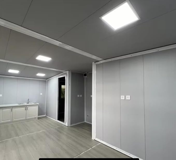 Generic Portable Prefabricated Mobile House 20ft(5.90Lx2.48Wx6.30H) meters with 1Bedrrom 1Batheoom Kitchen are Living Area with Doors Windows and Electric Distribution