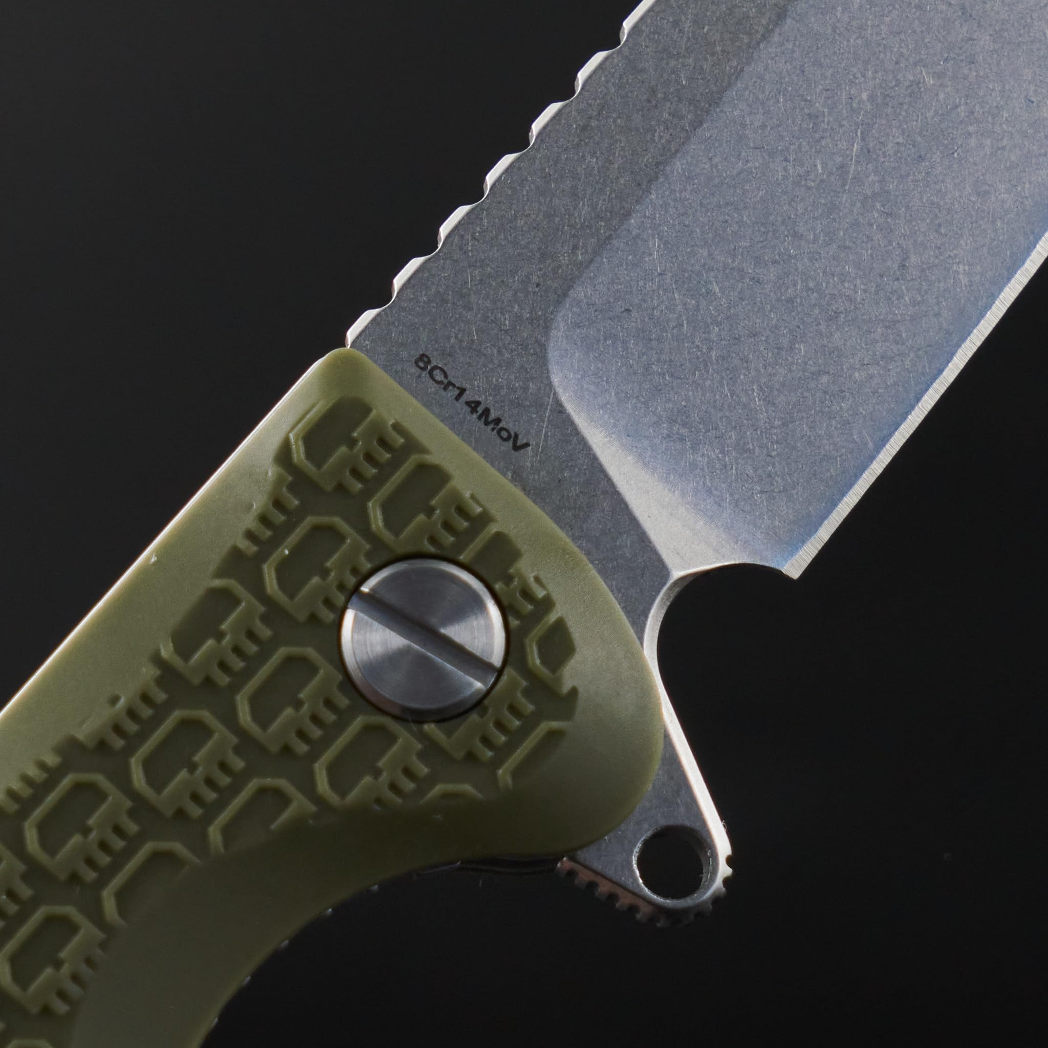 Generic Yakuza Discover Line by Daggerr (Olive handle and stonewashed blade)