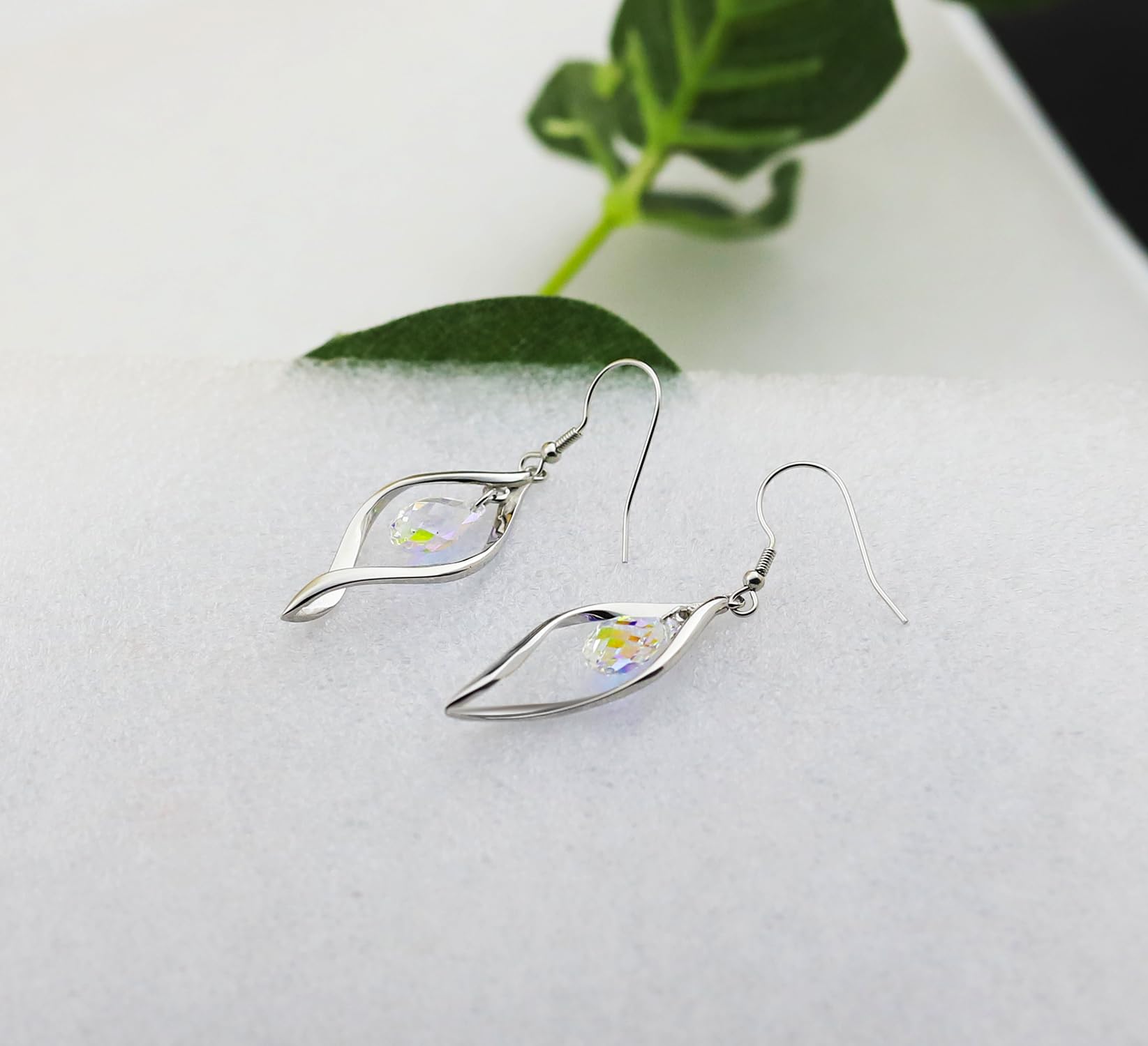Fashion Swarovski Crystal Twist Leaf 925 Sterling Silver Drop Earrings for Women in Gold-plated