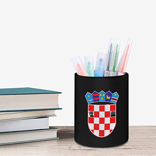 Croatia National Emblem Pen Holder PU Leather Pencil Cup Cute Desk Organizer Makeup Brush Box for Home Office
