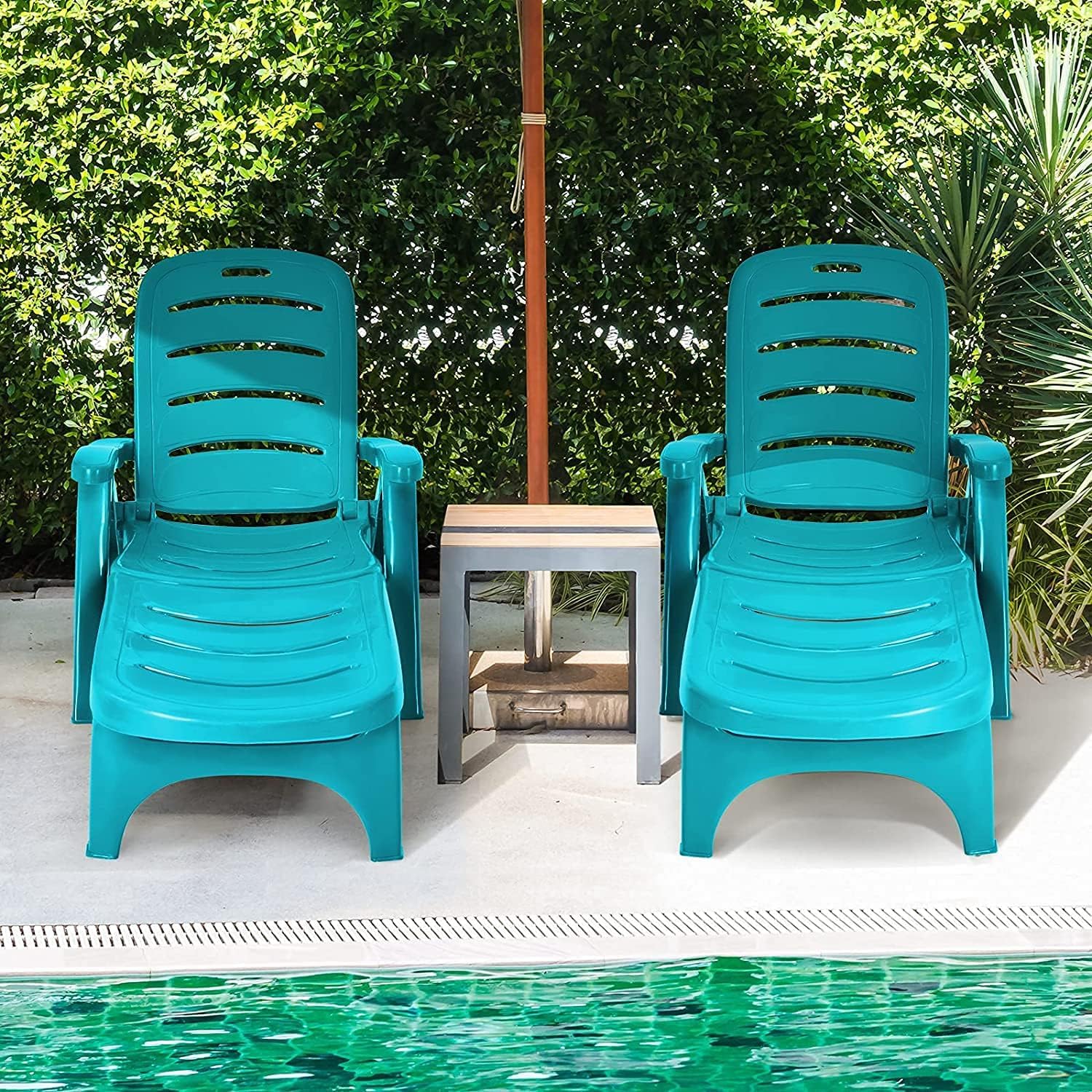 Moccha Plastic Folding Lounge Chair, 5-Position Adjustable Chaise Lounge with 2 Rolling Wheels, Armrest, Outdoor Chaise Chair for Patio, Beach, Backyard, Poolside, Home (1, Turquoise)
