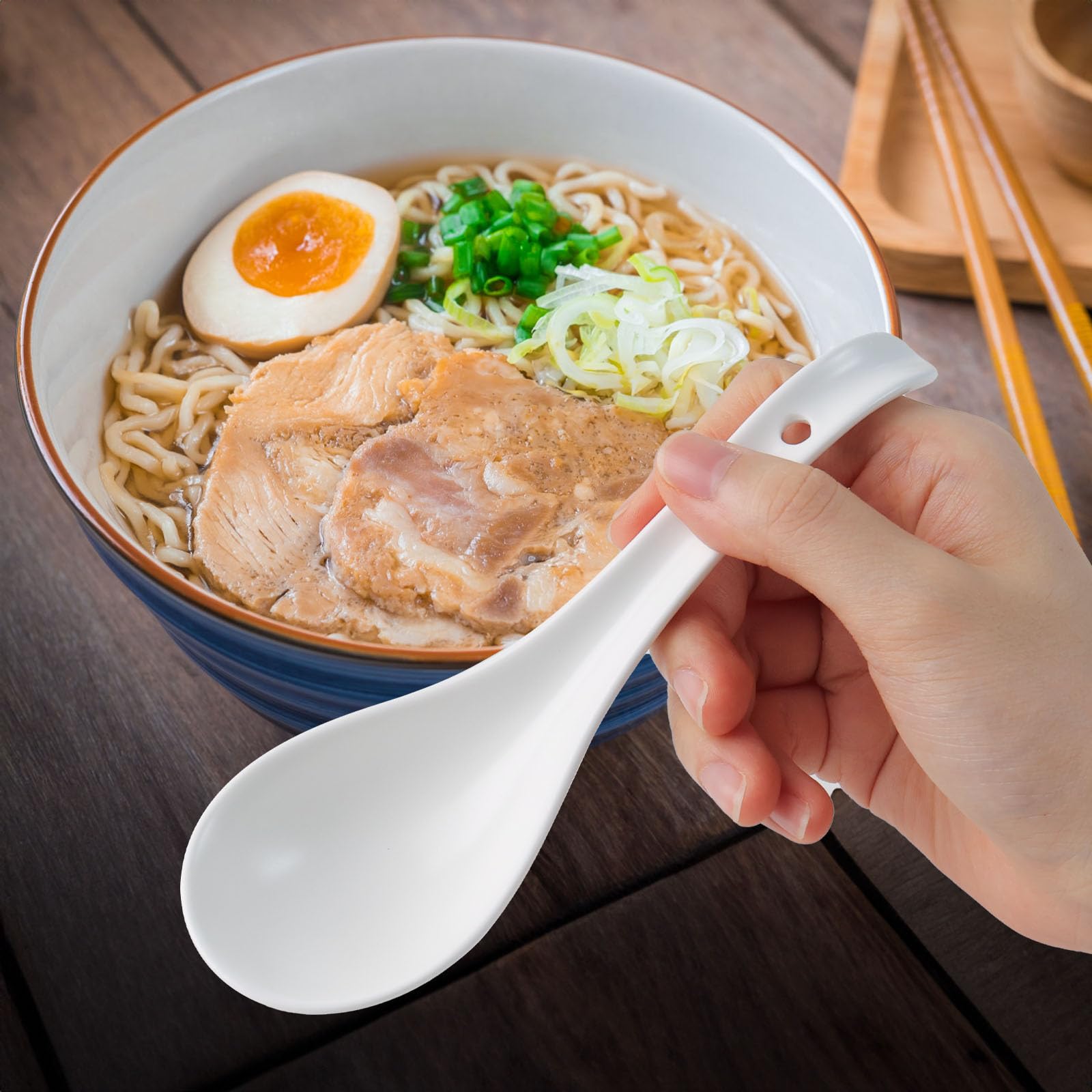 LOVEINUSA Soup Spoons, Ceramic Asian Soup Spoons 6.8 Inch White Large Japanese Soup spoons for Ramen Miso Dumpling Pho Wonton, Set of 6