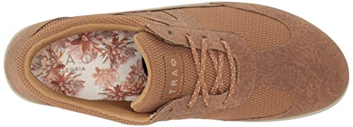 TRAQ by Alegria Rhythmiq Womens Smart Walking Shoe Metta Sand 6-6.5 M US