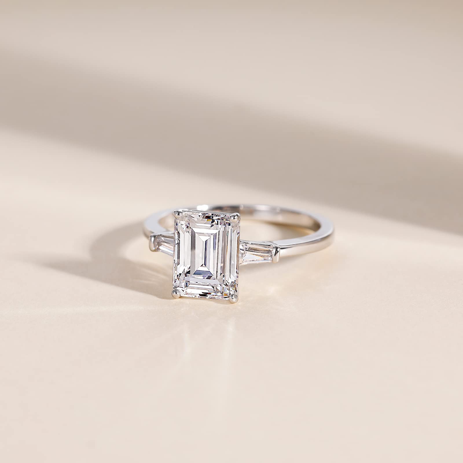 EAMTI 3CT 925 Sterling Silver Engagement Rings 3-Stone Emerald Cut Cubic Zirconia CZ Wedding Promise Rings for Her Wedding Bands for Women Size 6