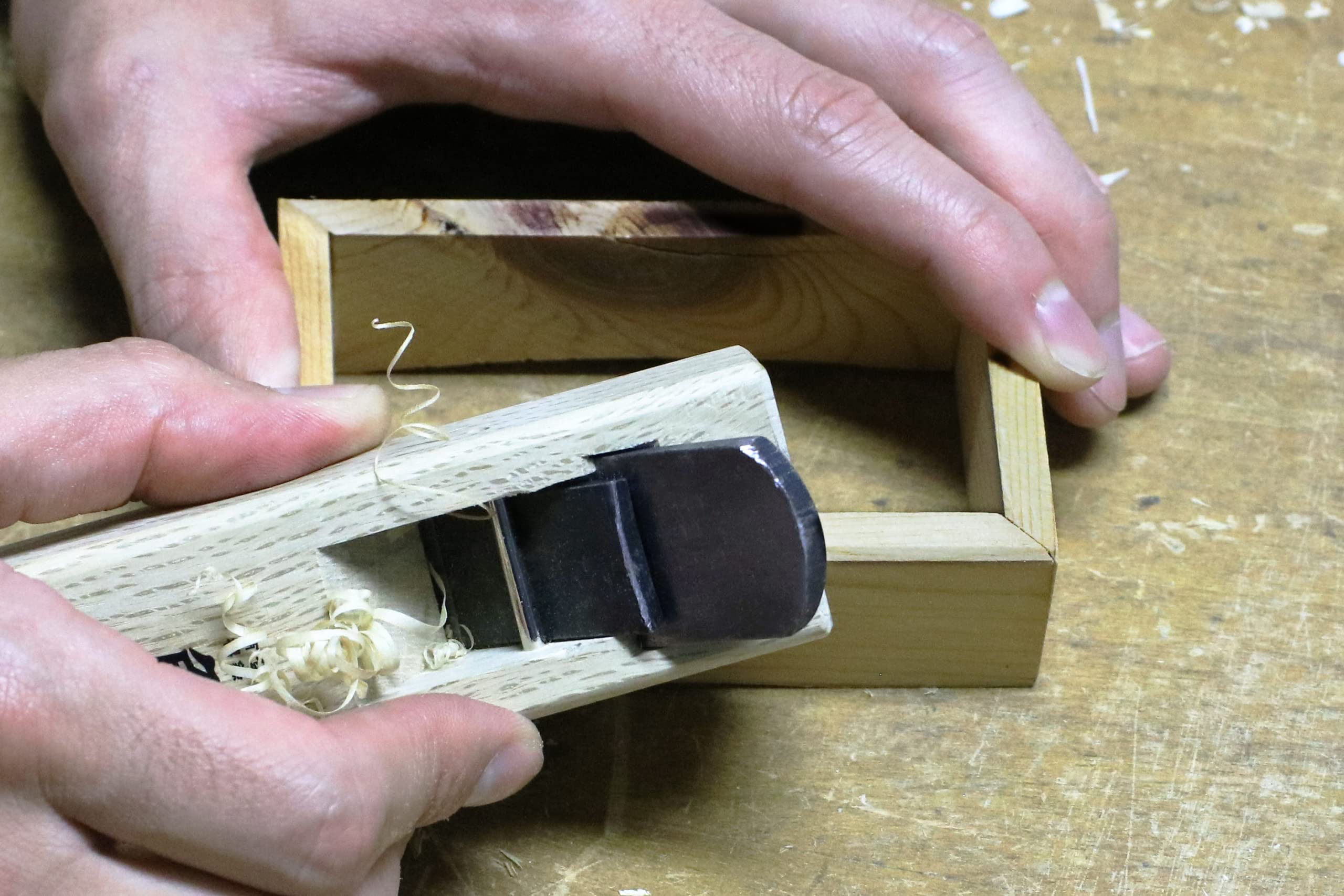 KAKURI Mini Hand Plane for Wood 24mm [Flat Sole] Made in JAPAN, Japanese Small Wood Planer Tool for Woodworking, Chamfer, Detail Work, 4.8 x 1.4 x 1.5 Inches