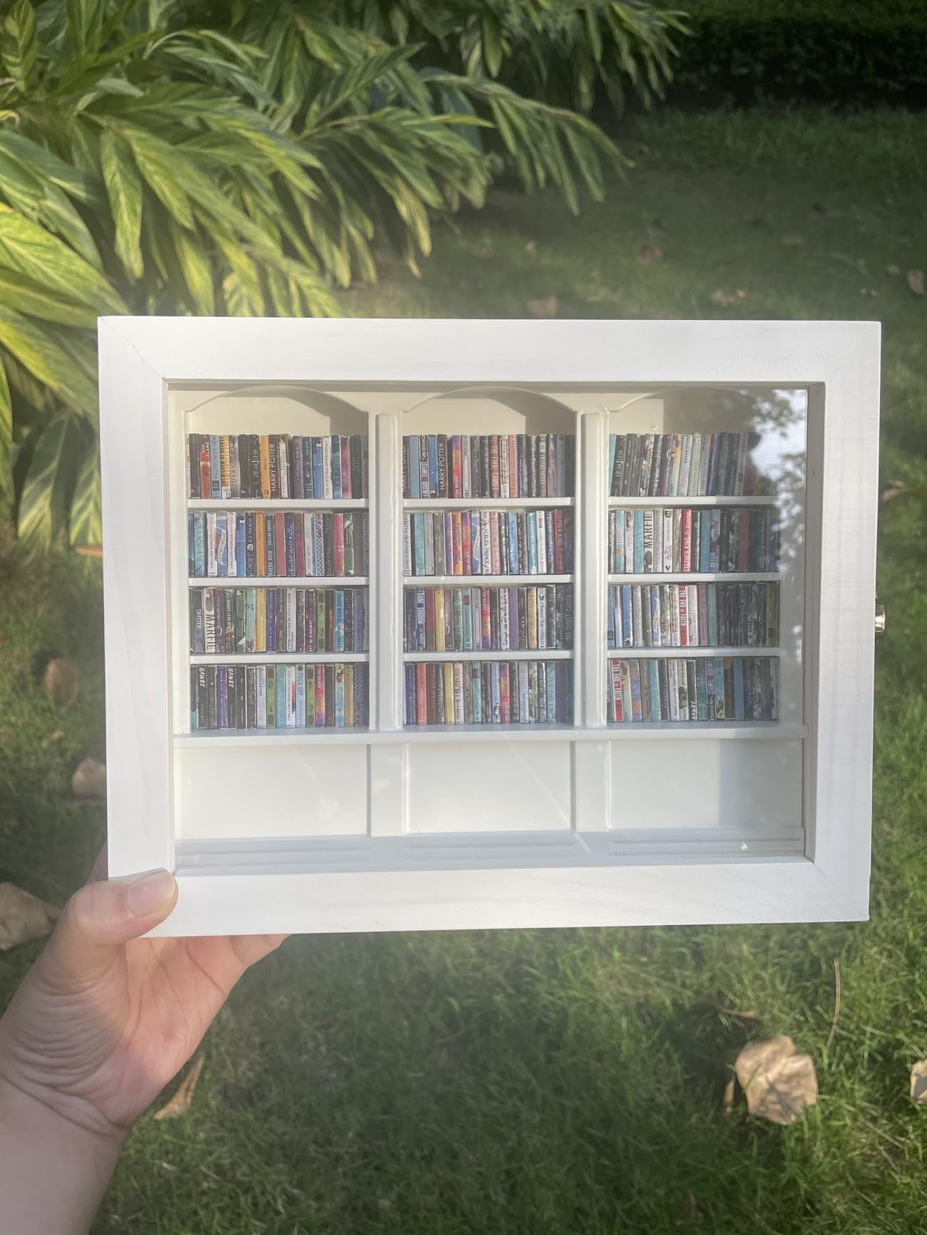 Generic Shake Away Anxiety Bookshelf,Stress Reliever,with 350Pcs Miniature Book Match Boxes Display Case Cabinet Decoration, for Book Lovers (white)