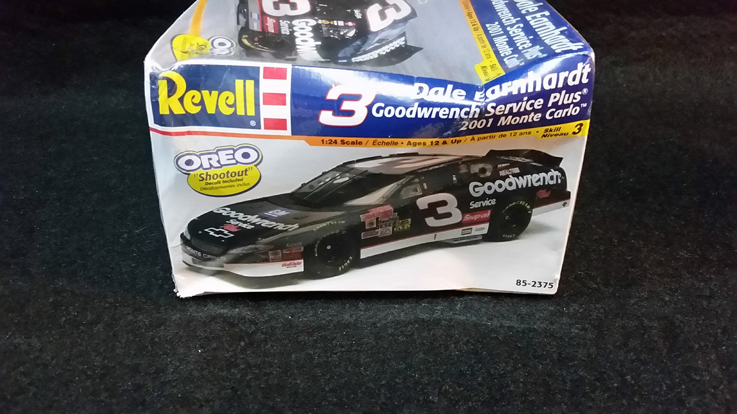 Revell Dale Earnhardt 2001 Monte Carlo Goodwrench Service Plus Model Kit (Oreo "Shootout" Decals Included)