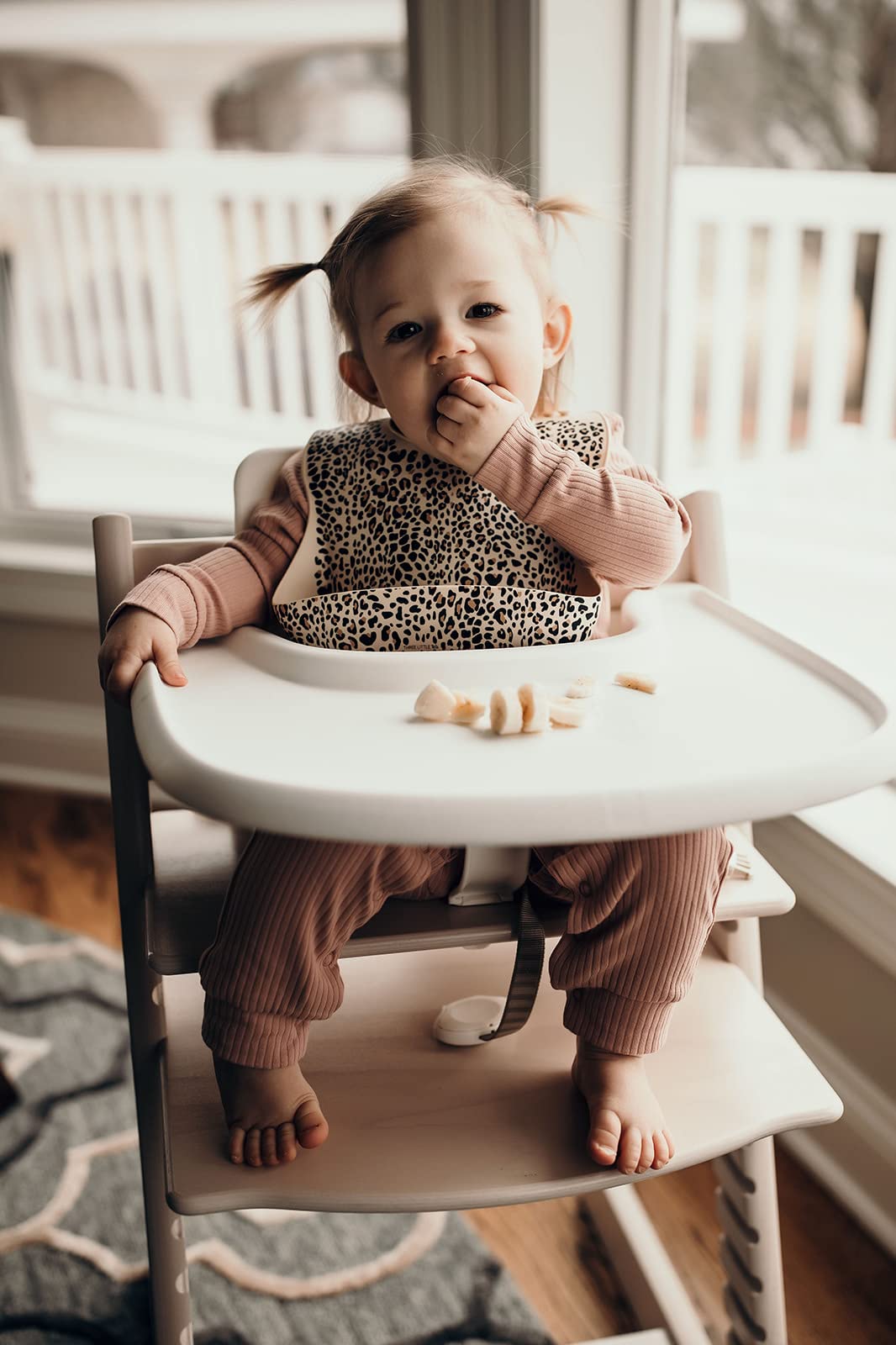 Three Little Tots Modern Silicone Baby Bib – Adjustable Fit Waterproof Catch Bibs ((Leopard)