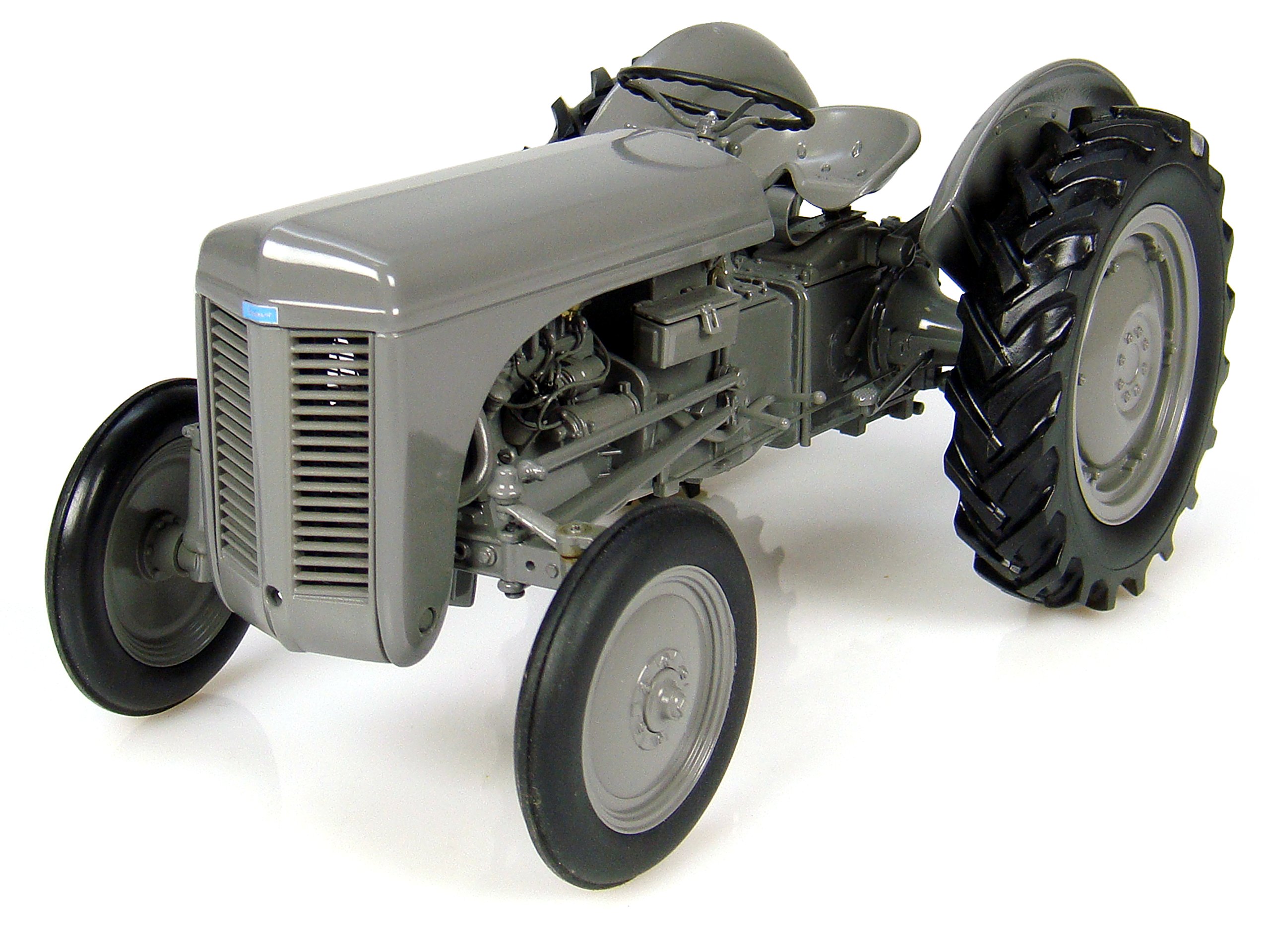 Universal Hobbies Ferguson Tea 20 Tractor Diecast Replica - 1:16
