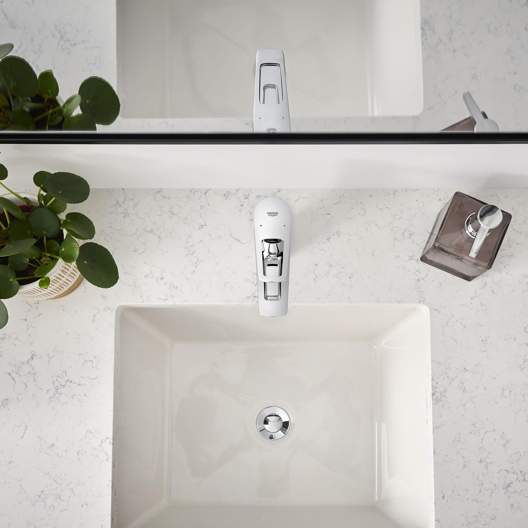 GROHE 23085001 Bauloop, Single Hole Single-Handle S-Size Bathroom Faucet 1.2 GPM - Drain not included, Chrome