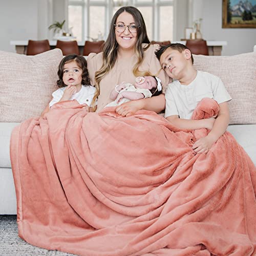SARANONI Oversized Super Soft Comfy Lush 60" x 80" Adult Extra Large Blanket, (Clay)