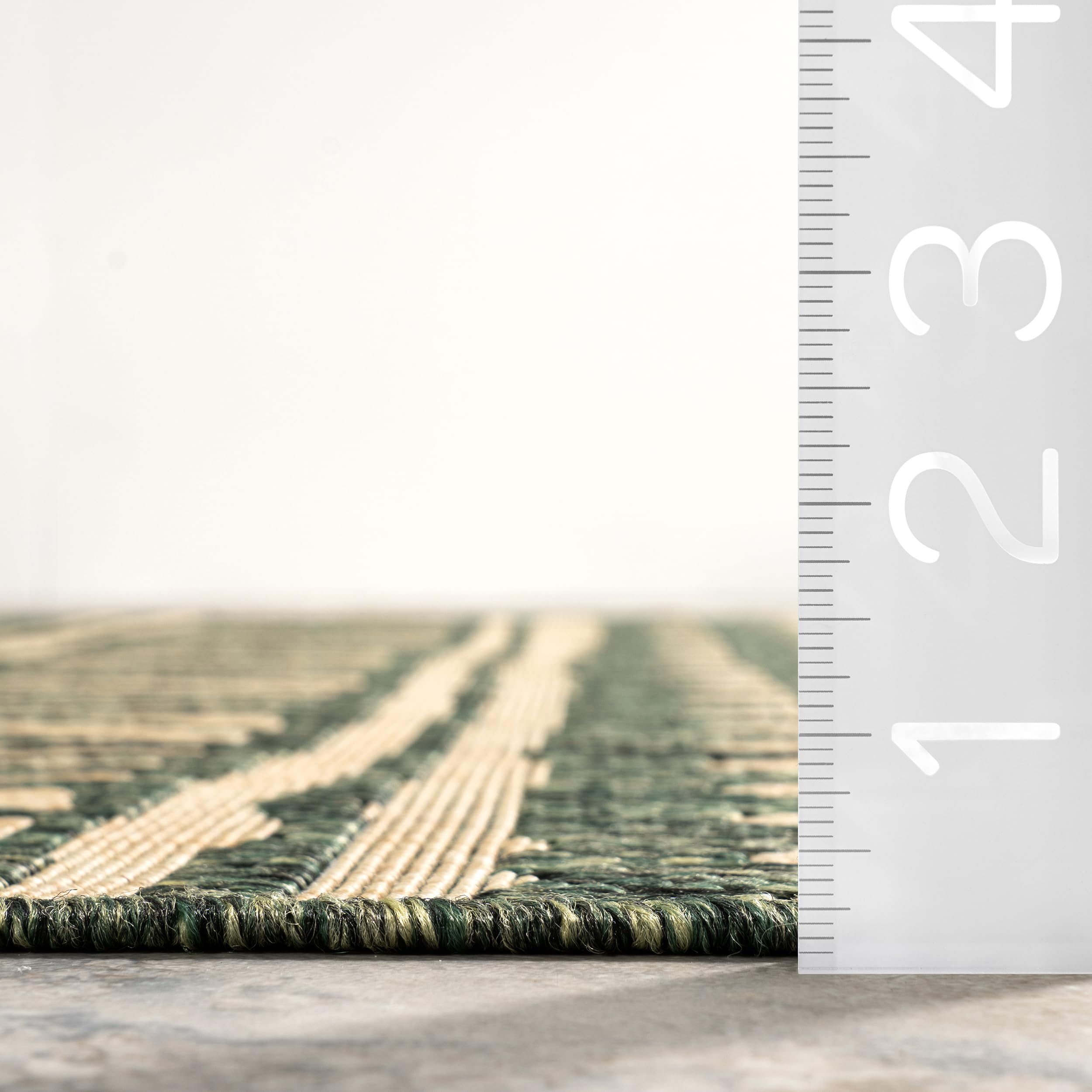 nuLOOM Abbey Geometric 7x9 Indoor/Outdoor Area Rug for Living Room Patio Deck Front Porch Kitchen, Green/Brown
