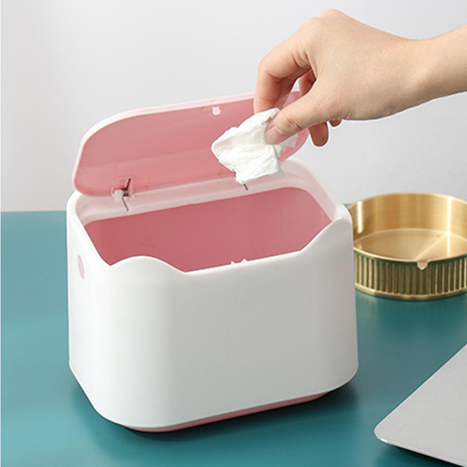 HarmonyBliss Desktop Trash Can Detachable Portable Small Table Waste Bin with Lid for Bedroom Living Room Office